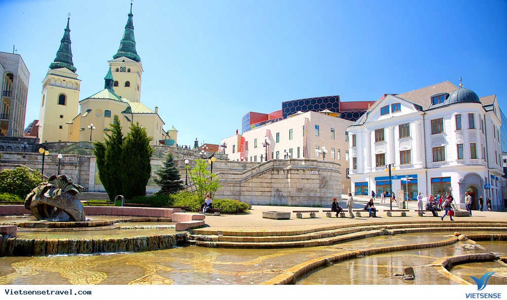 Khám phá những địa danh du lịch đẹp nhất ở Slovakia