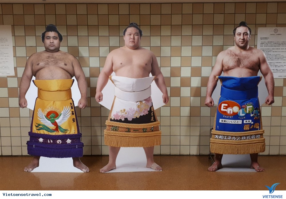 Khám phá văn hóa sumo Nhật Bản: Một trải nghiệm du lịch độc đáo